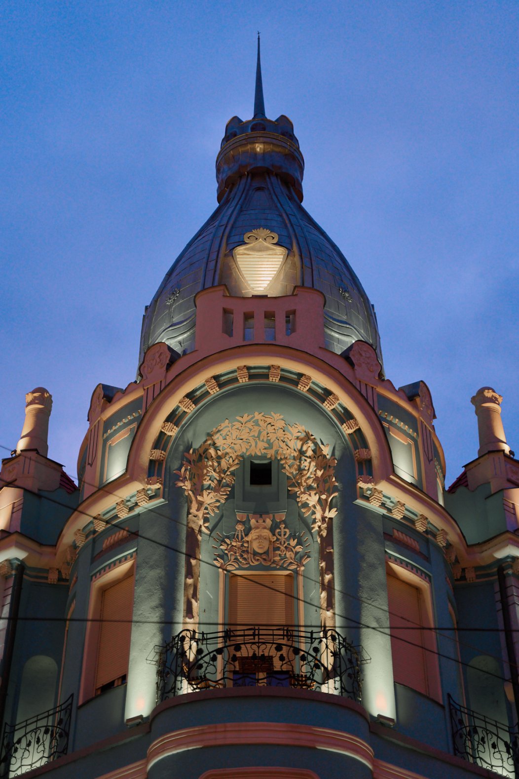 Facade Lighting - Moskovits Palace - Visioluce